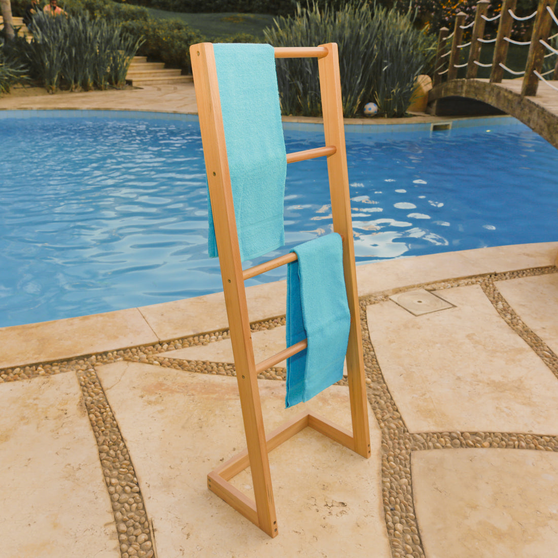 Fly Towel Stand – Tree Tale Egypt Store